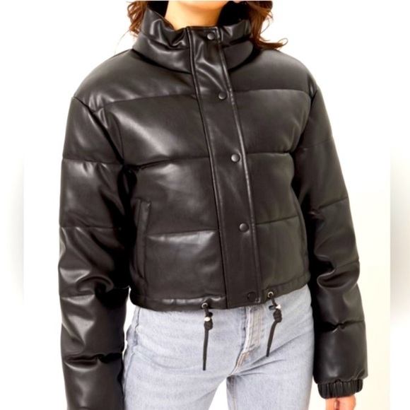 Love Tree | Jackets & Coats | Love Tree Vegan Bomber Puffer | Poshmark